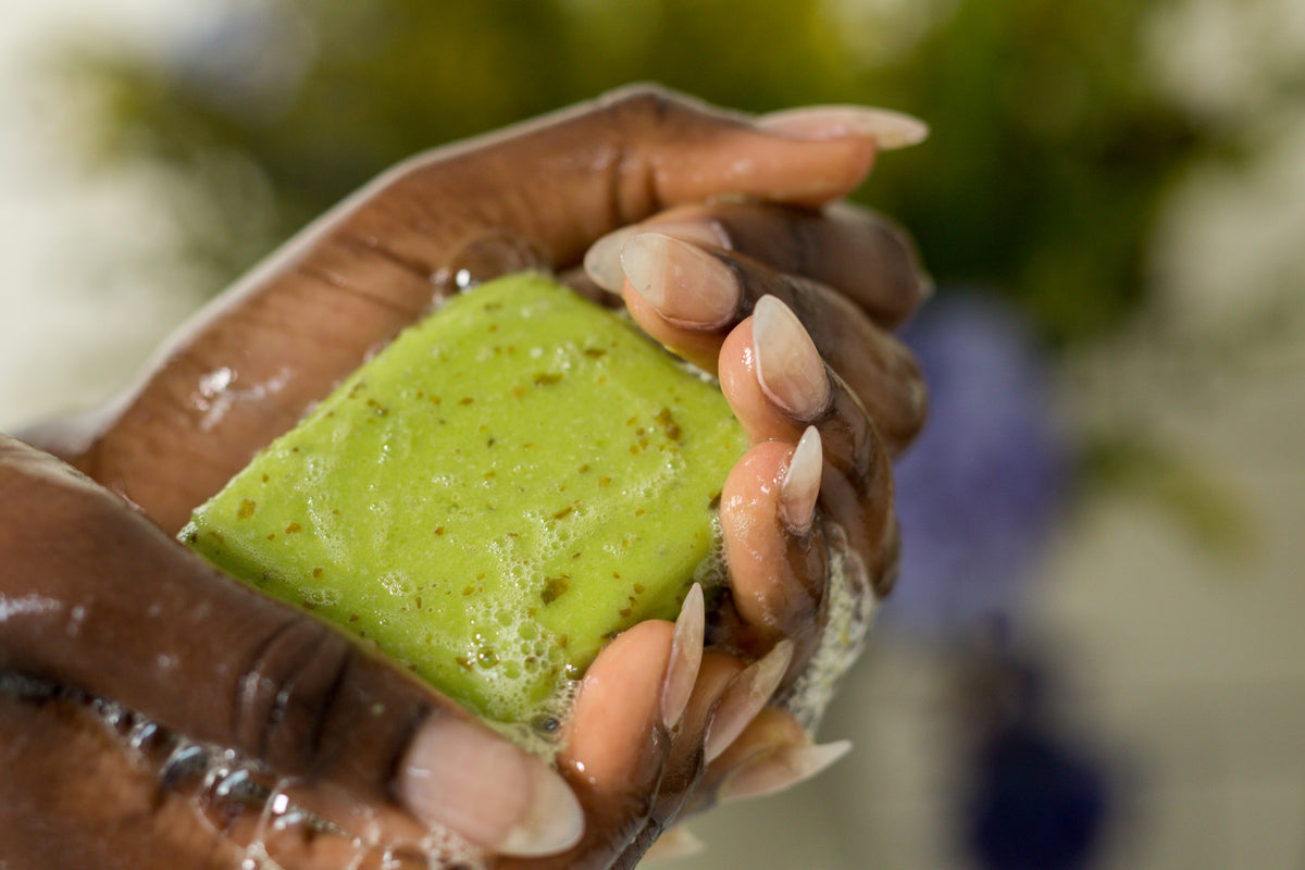 How Does Soap Work | Lush Fresh Handmade Cosmetics Philippines